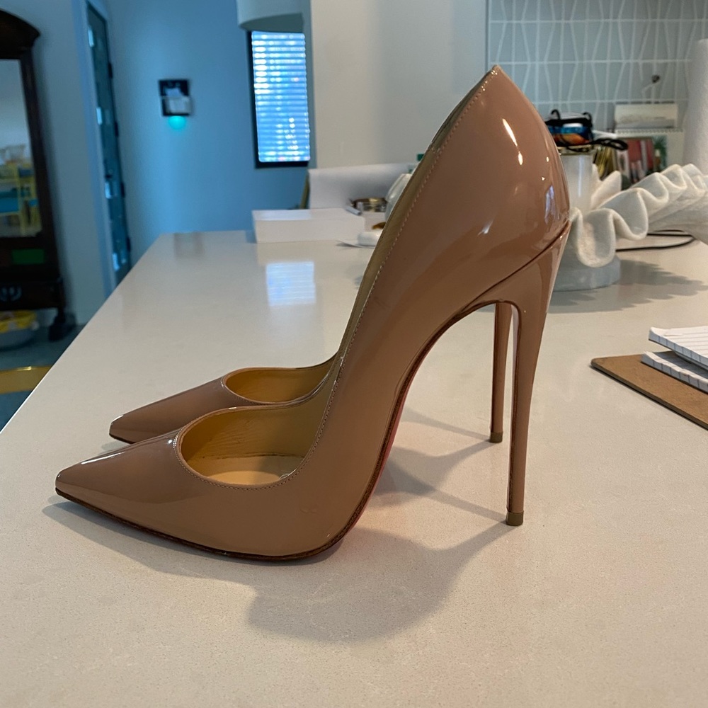Iconic Beige So Kate Christian Louboutin Stilettos 12… - Gem